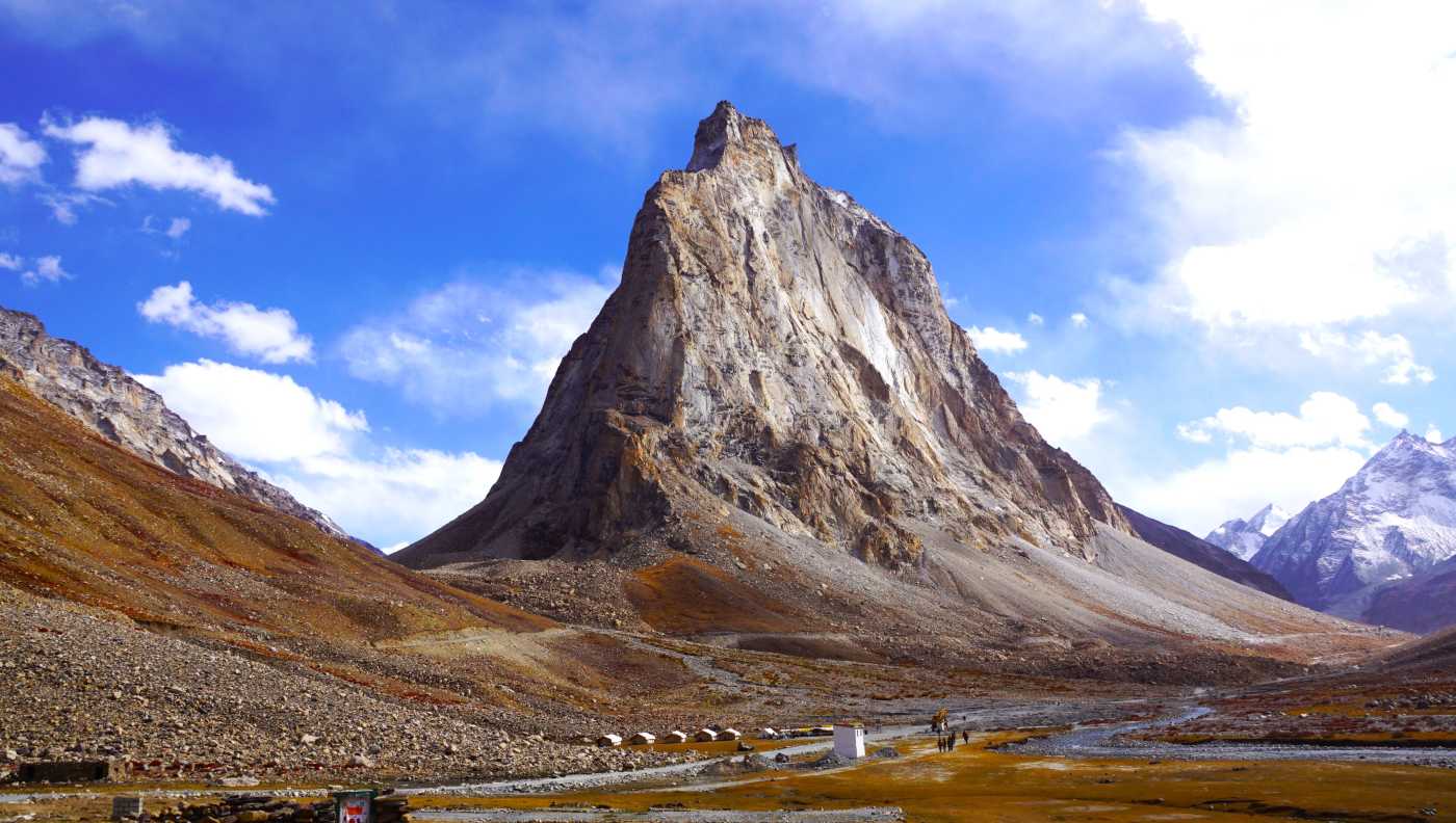 Travel to Ladakh via Manali Zansker